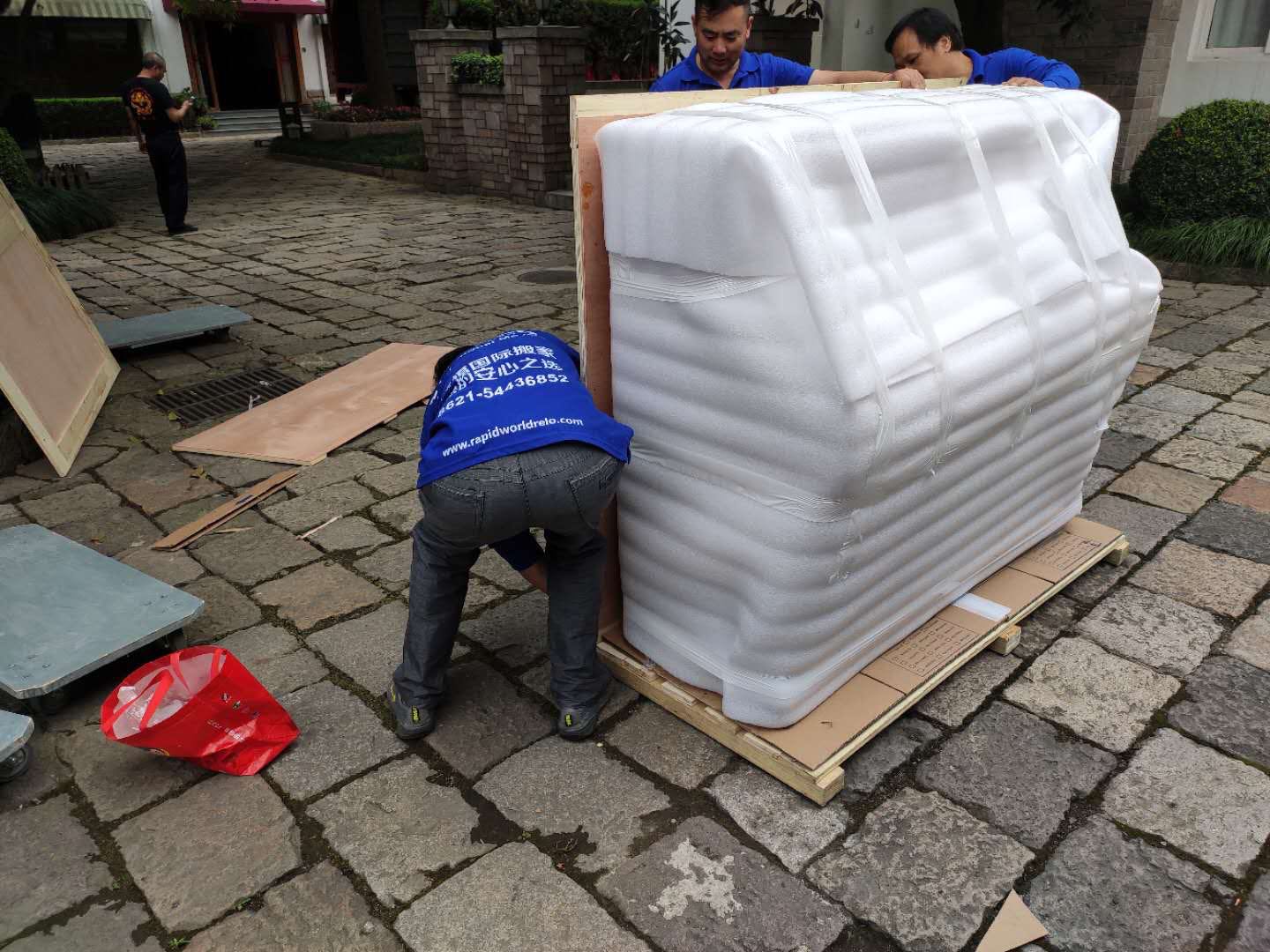 Shipping Furniture, Moving Personal Effects from China to Switzerland ...